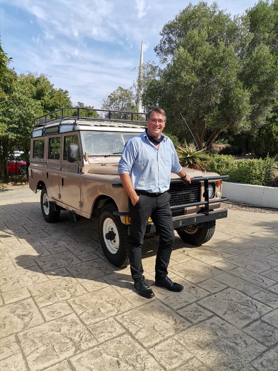 SA Land Rover Hub – One Life. Live It.